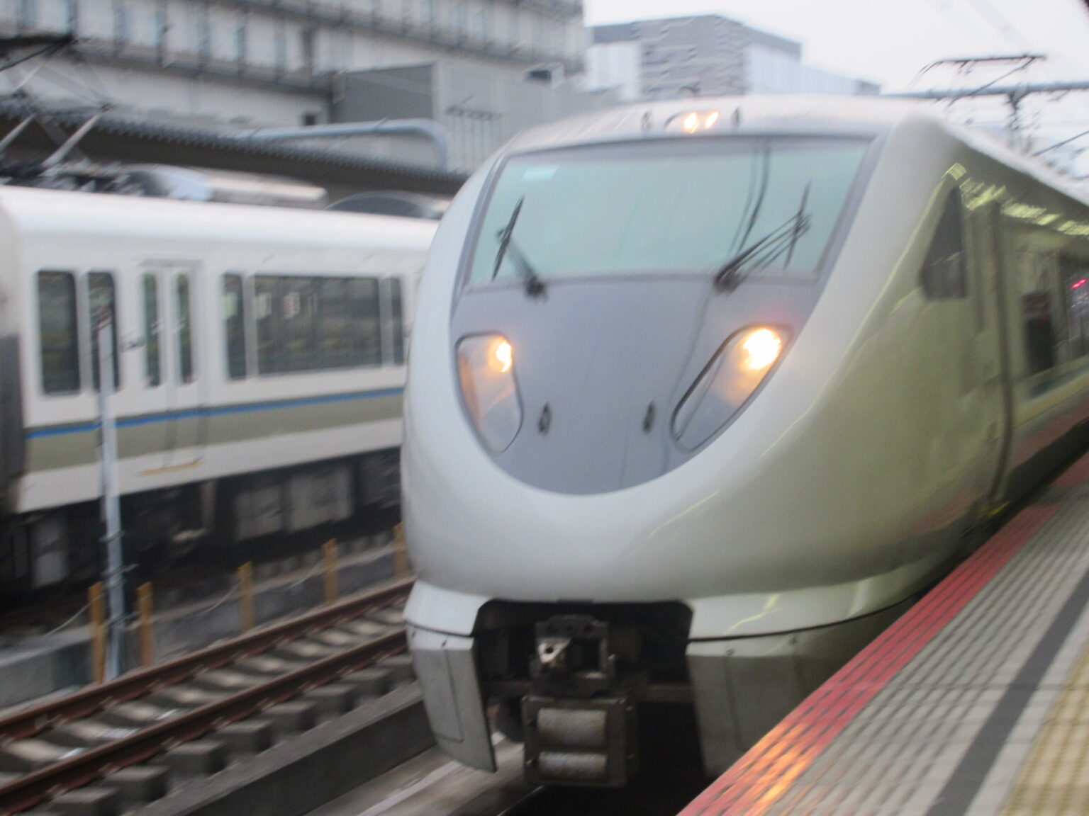 【JR西日本】冬の臨時列車発表！381系は？ | udontaroコム